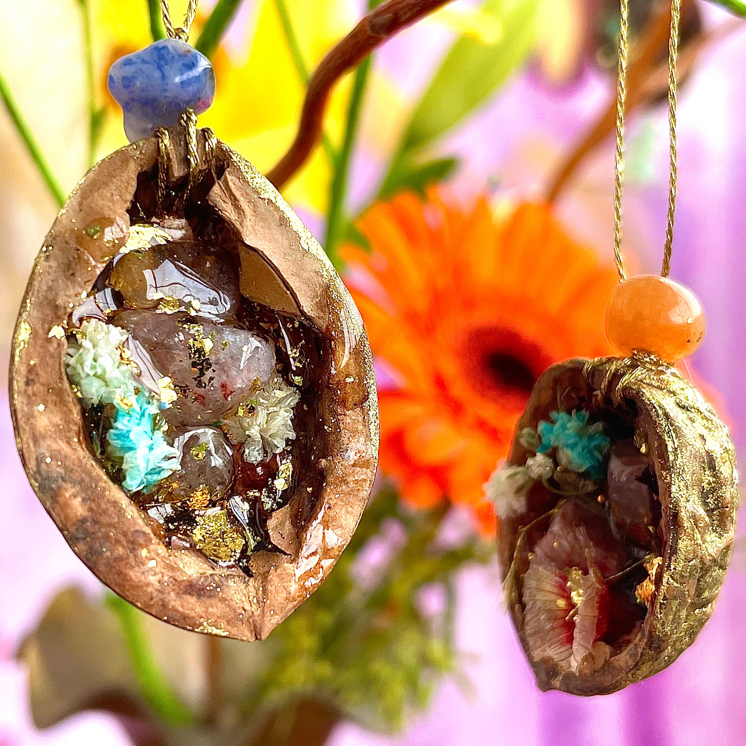 Spring Decoration Pendant Set: Hand-filled Walnut Shells With Dried ...