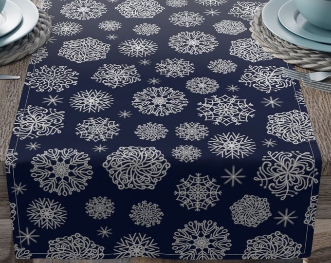 Snowberry Table Runners Pattern-poorhouse Quilt Designs - Etsy