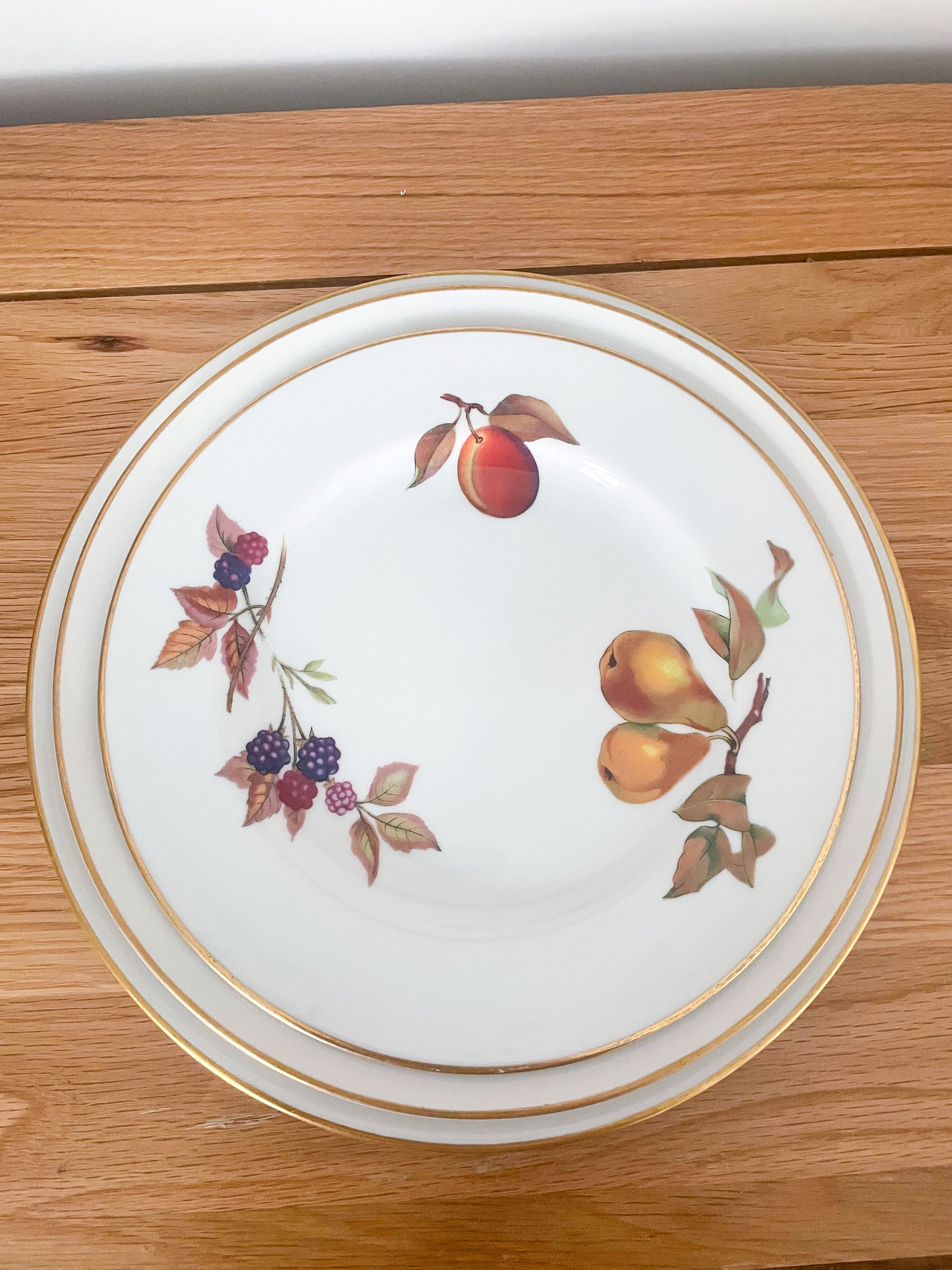 Royal Worcester Evesham Design Plates, Royal Worcester Evesham Oven to ...