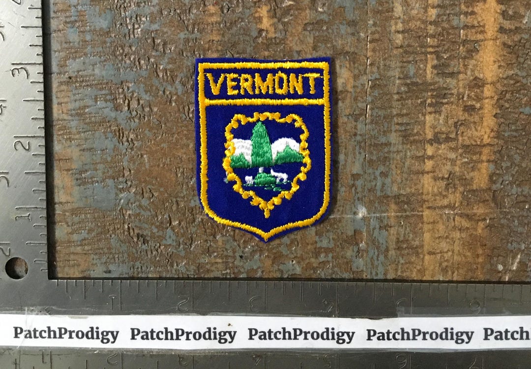 Vintage VERMONT State Flag Shield Emblem Travel Souvenir Iron-on Patch ...