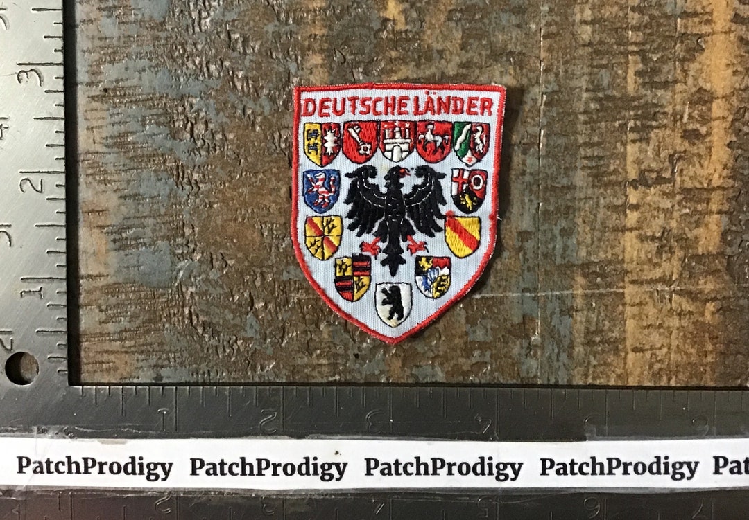 Vintage DEUTSCH LÄNDER Germany Coat of Arms Crest Shields Travel ...