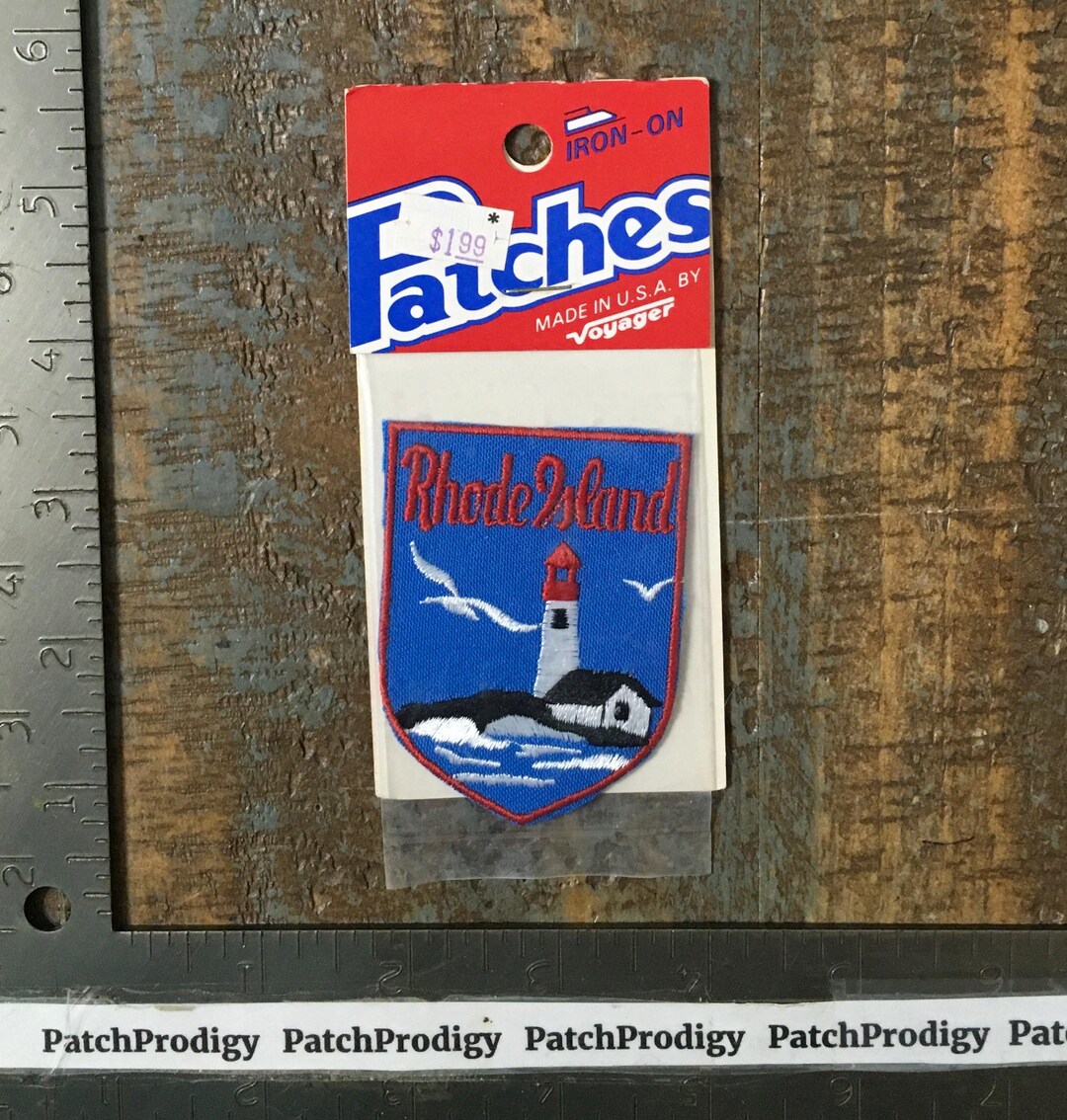 Vintage RHODE ISLAND Lighthouse Beach Rocks Birds State Travel Souvenir ...