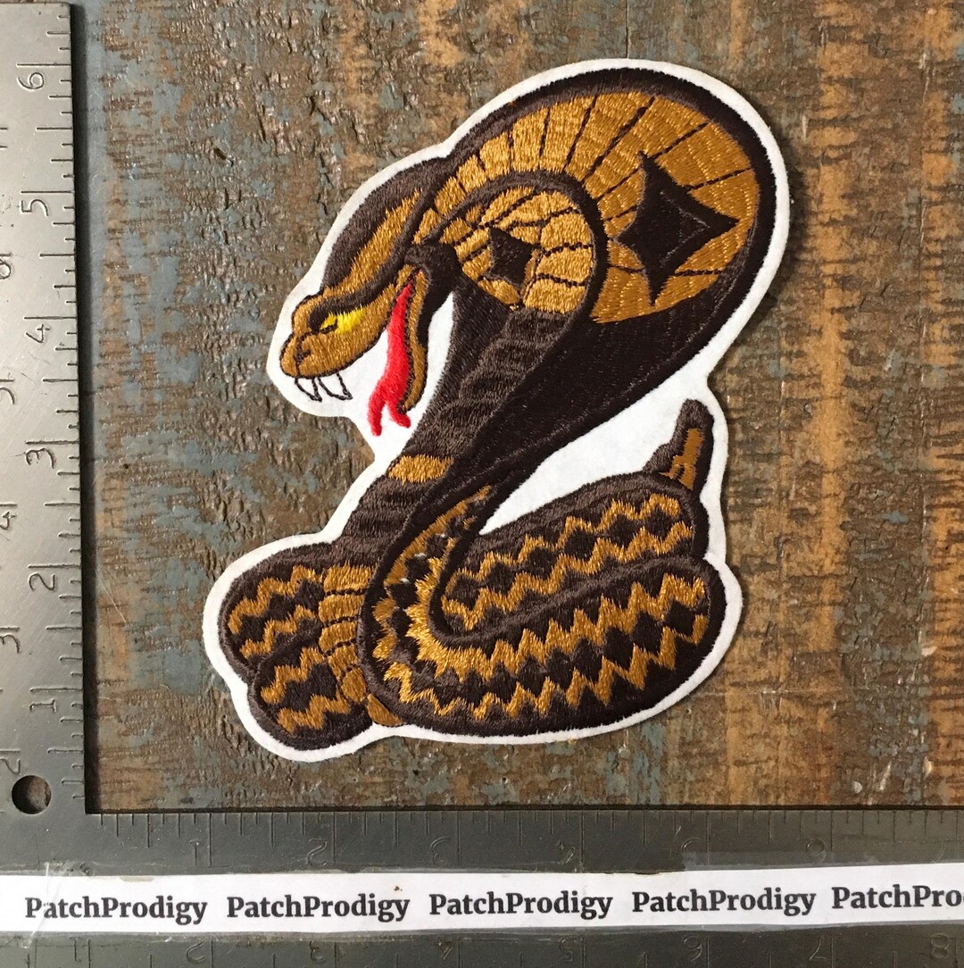 Vintage KING COBRA Venomous Snake Reptile Serpent Iron-on Patch 1970's ...