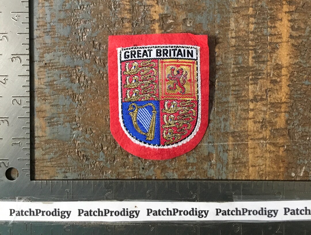 Vintage GREAT BRITAIN Coat of Arms England Wales Northern Ireland ...