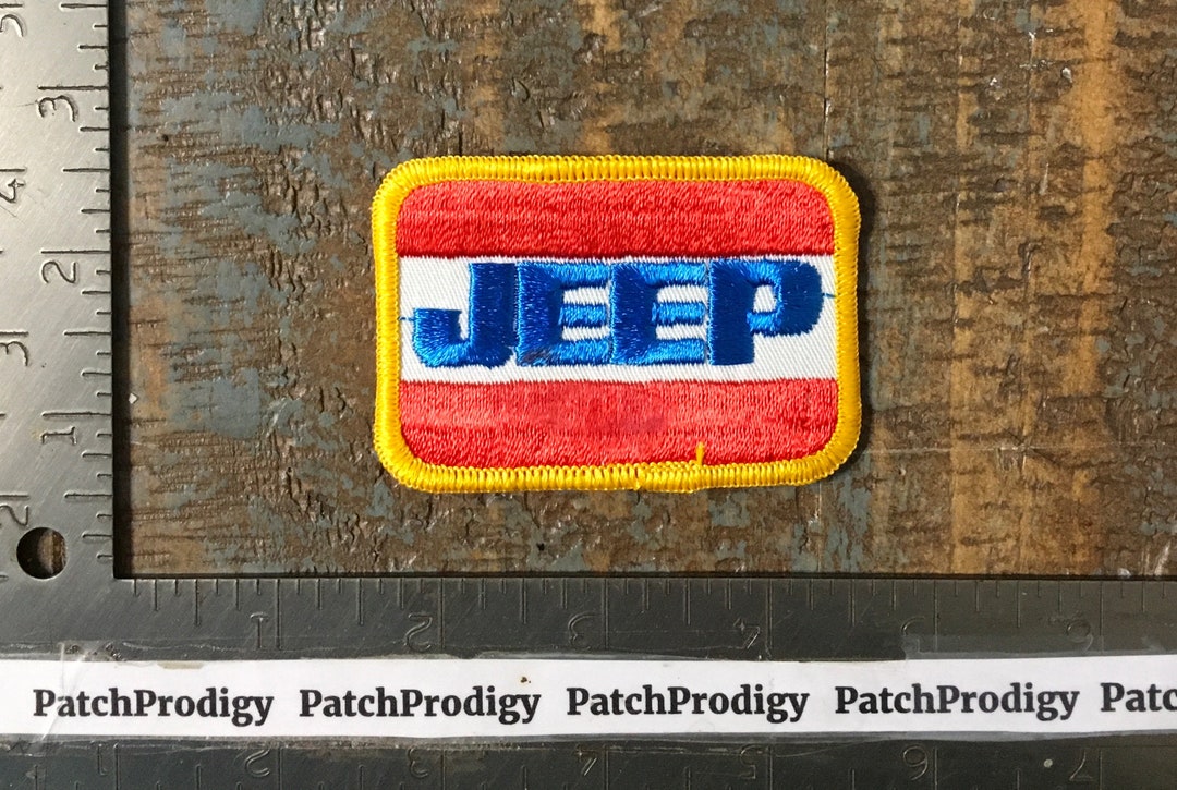 Vintage JEEP Off-road 4x4 Logo Emblem Iron-on Patch Red/blue 1970s ...