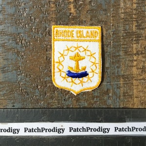 Vintage RHODE ISLAND State Flag Shield Emblem Travel Souvenir Iron-on ...