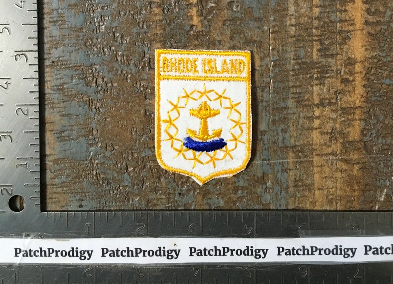 Vintage RHODE ISLAND State Flag Shield Emblem Travel Souvenir Iron-on ...