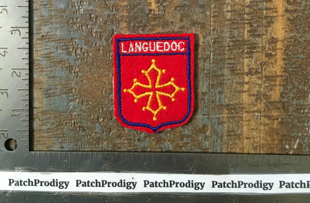 Vintage LANGUEDOC France Coat of Arms Crest Shield Flag Travel Souvenir ...