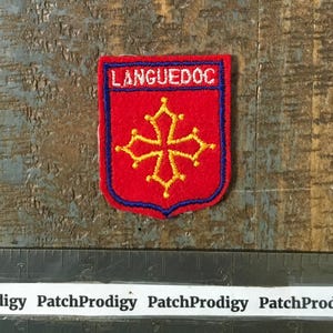 Vintage LANGUEDOC France Coat of Arms Crest Shield Flag Travel Souvenir ...