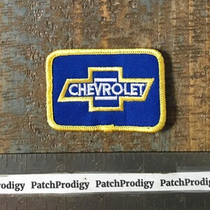 Vintage Chevrolet Automobile Car Truck Company Bowtie Logo Chevy Emblem ...