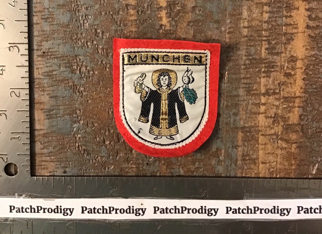 Vintage München Munich Germany Coat of Arms Crest Travel - Etsy