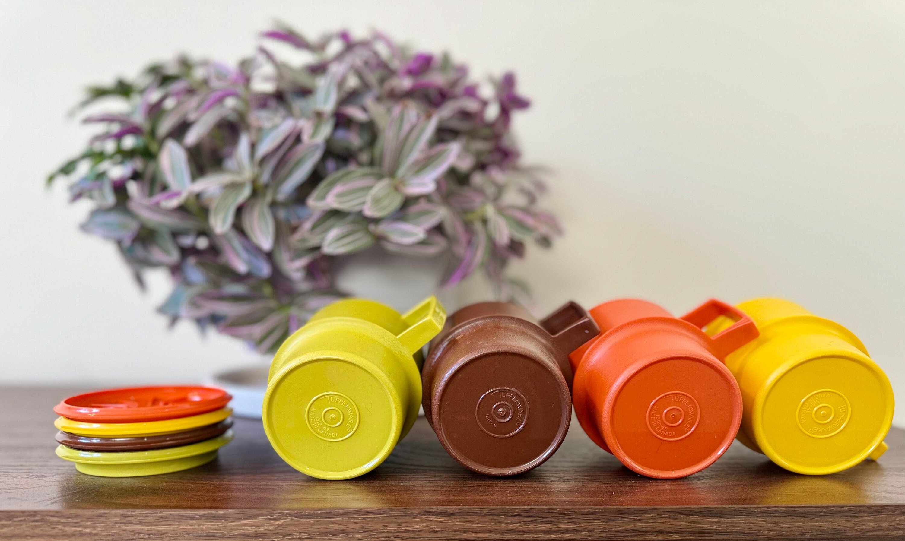 Vintage 1980s Tupperware Coffee Mugs With Matching Lids Saucers in ...