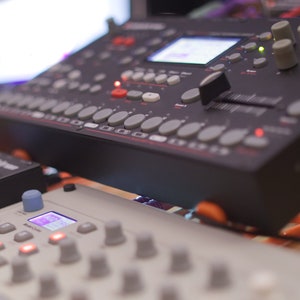 Elektron Octatrack Adjustable Desktop Stand - Etsy