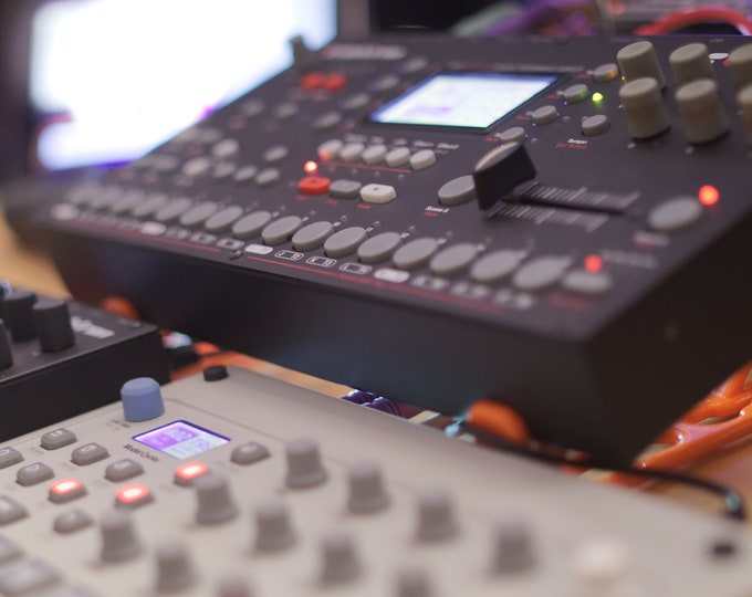 Elektron Octatrack Adjustable Desktop Stand - Etsy