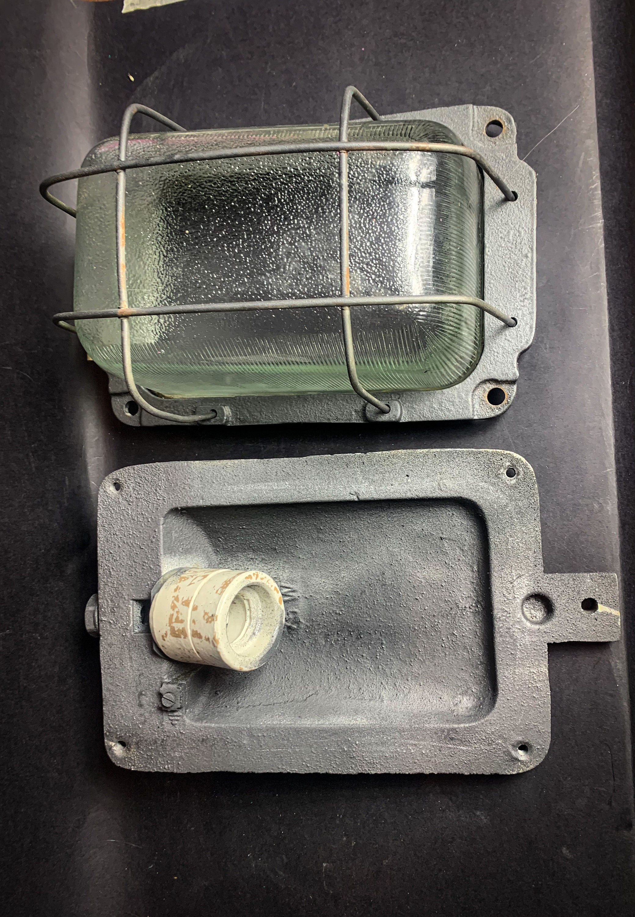 Retro Industrial Wall Caged Wall Light, Heavy Duty Factory Light From ...