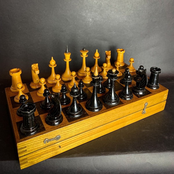 Antique Chess Set - Etsy