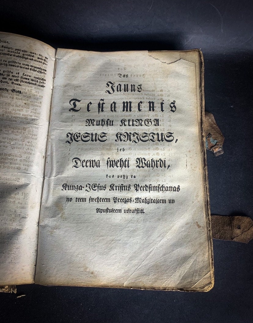 200 Years Old ANTIQUE Latvian Gothic Bible for Old and New Testament ...