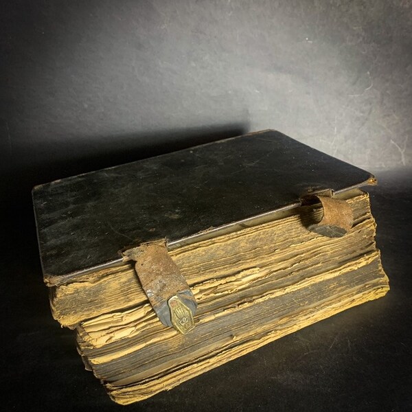 Antique Bible - Etsy