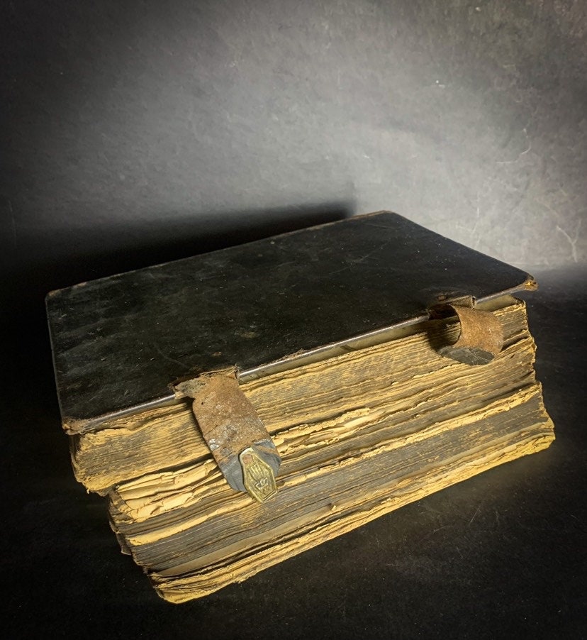 200 Years Old ANTIQUE Latvian Gothic Bible for Old and New Testament ...
