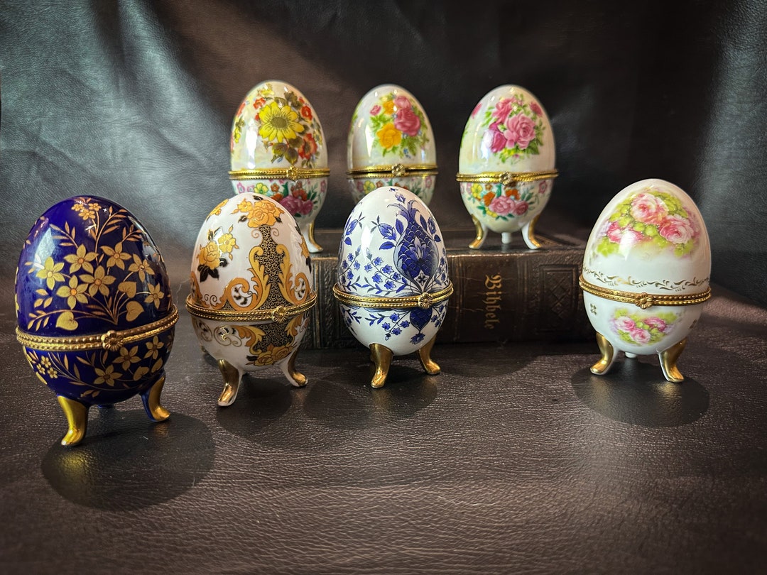 Beautiful Large Ceramic Egg Cup Holders. Organiser for Ornamentals ...