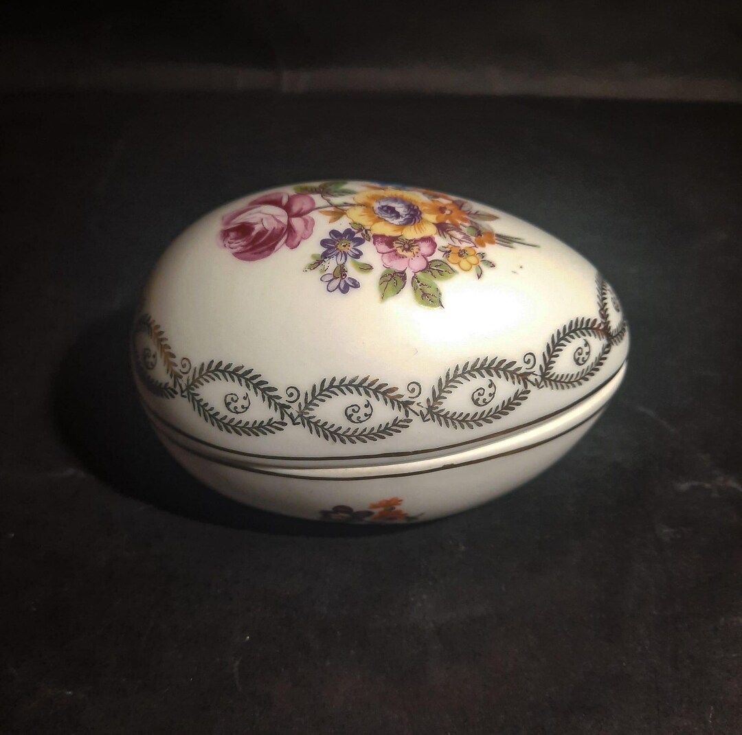 Antique Porcelain Box, Meissen Bouquet, Martinroda Germany, Early 20th ...