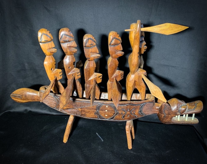 African Dragon Boat, Complete With 5 Rowers. Beautiful Wood Carving ...