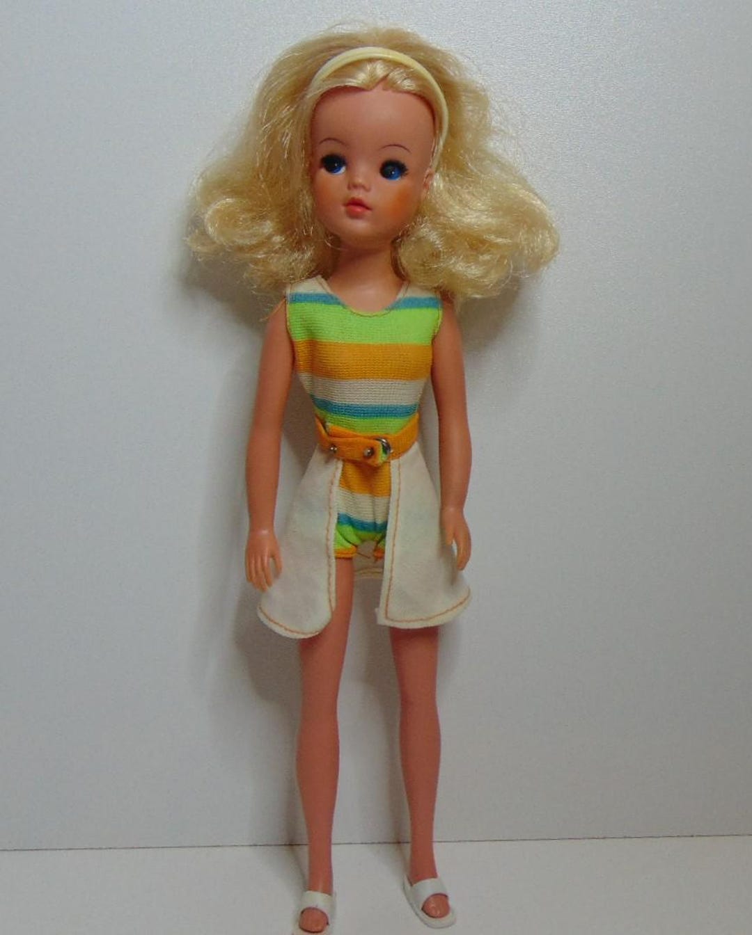 Beautiful Set of Vintage Sindy Barbie Doll With Her Hi-fi and Her Own ...