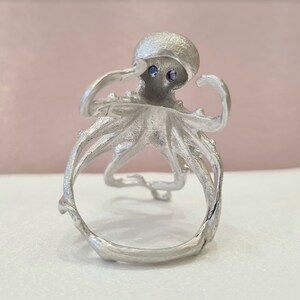 Octopus Ring • 18K Solid White Gold • Sapphires • Animal Ring • Modern ...