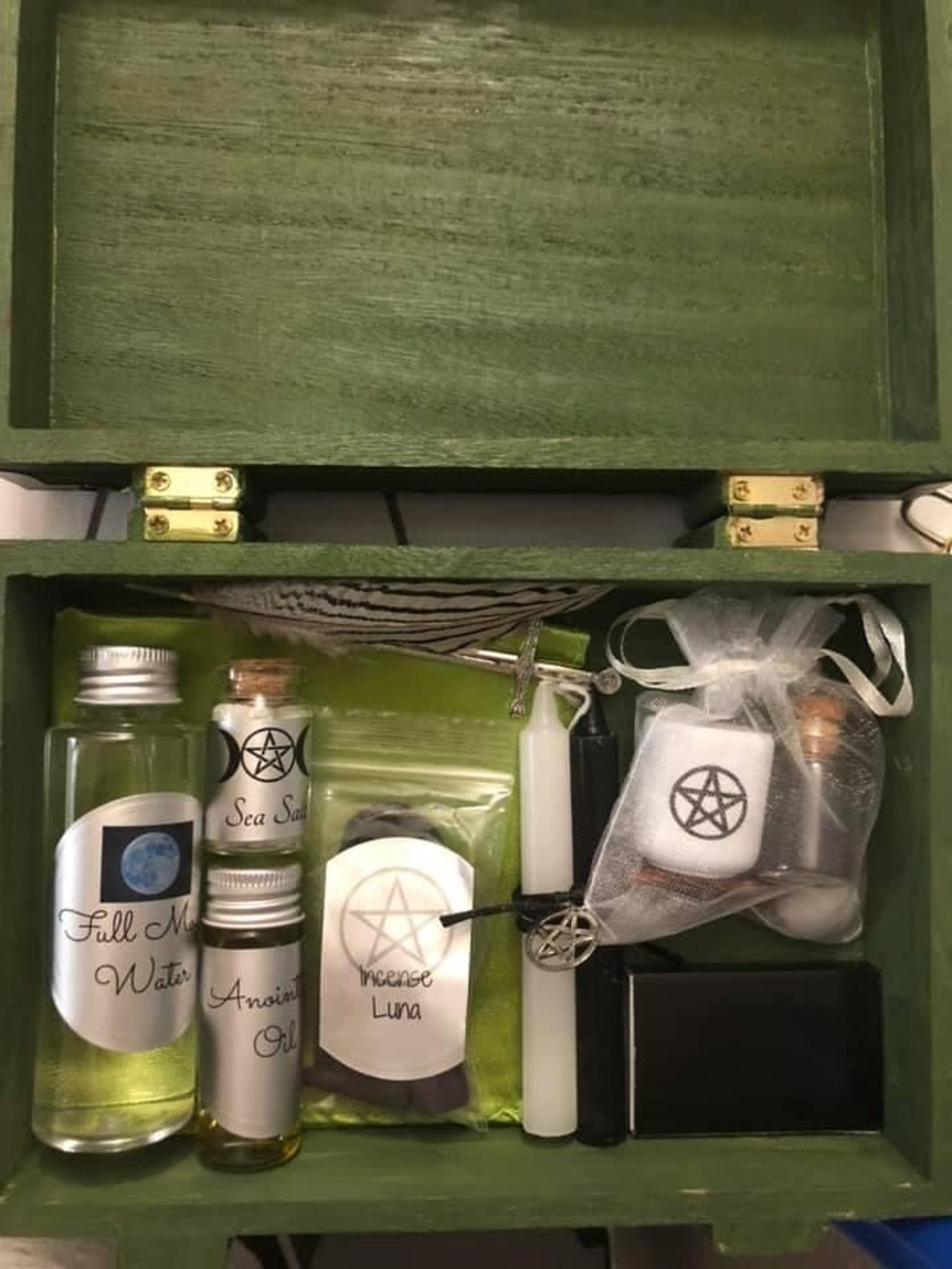 Portable Altar - Etsy
