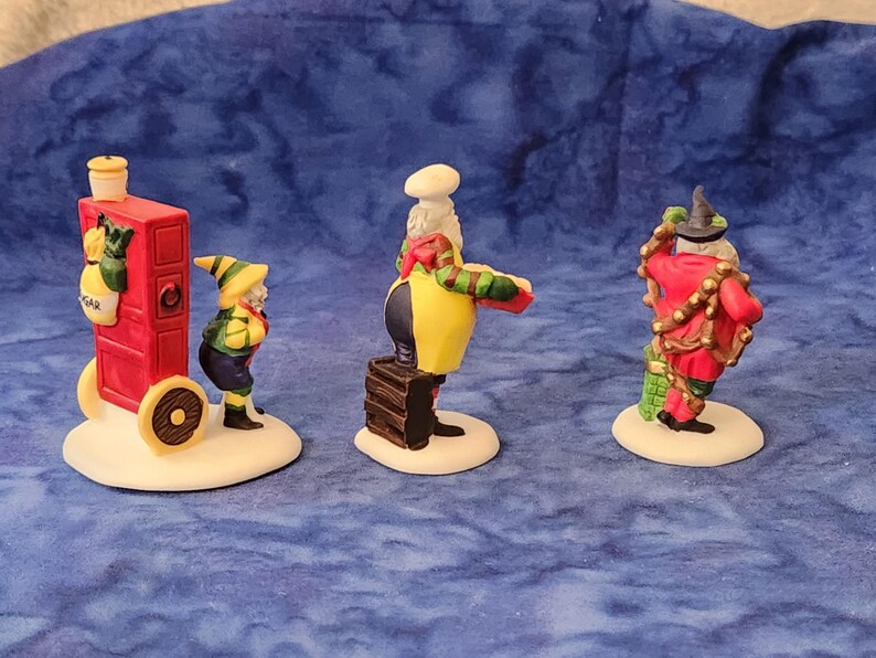 Baker Elves North Pole Department 56 Heritage Village Collection Elves ...