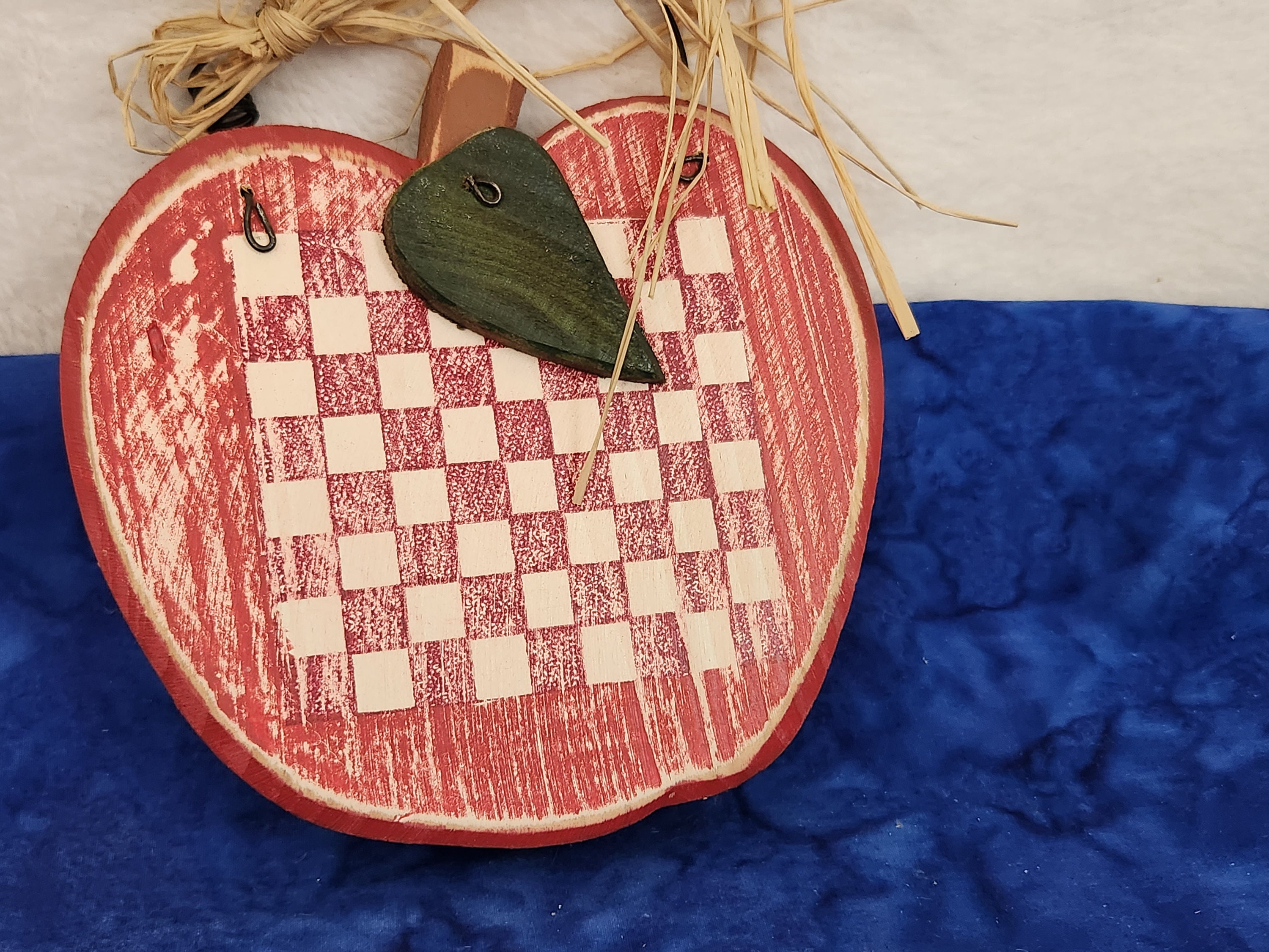 Wooden Apple Checkerboard Kitchen Wall Plaque - Etsy