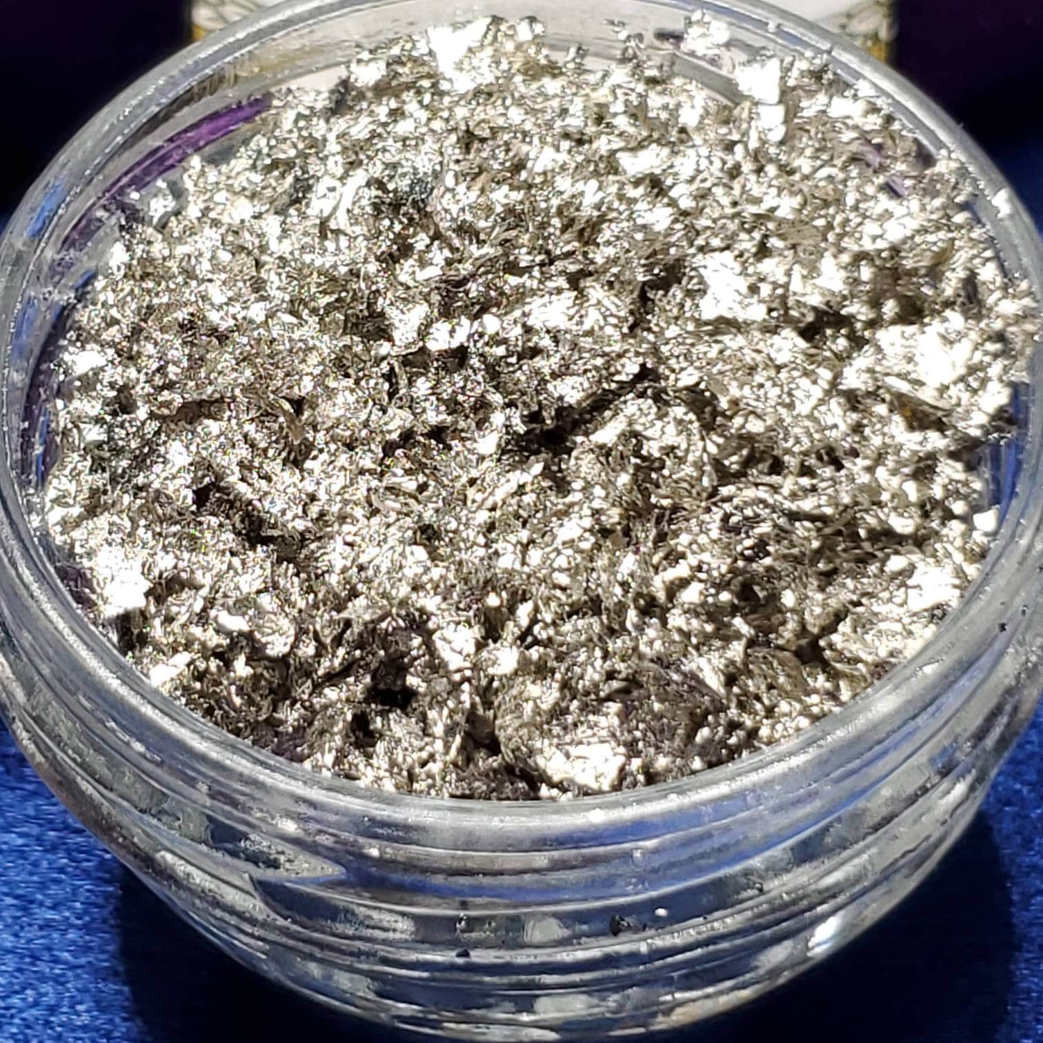 Pure Platinum Flakes PETITE Cut .4g Hand-cut in Glass Jar - Etsy