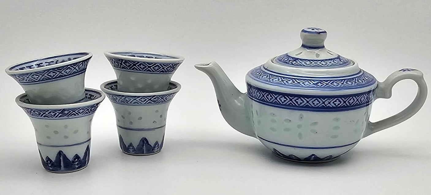 Vintage Chinese Rice Grain Pattern Tea Set - Hot Sake - Gong Fu Tea Set ...