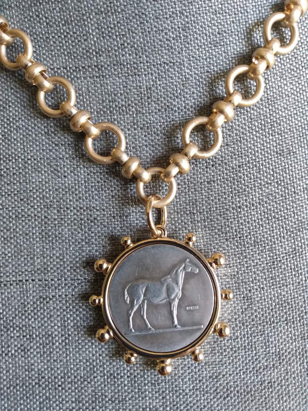 EQUESTRIAN Replica HORSE COIN W/polished Gold-tone Bezel on 18 Matte ...