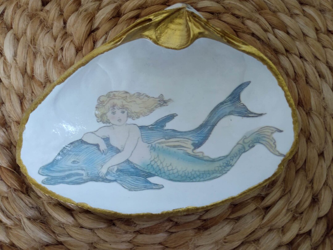 VINTAGE MERMAID and DOLPHIN: Natural Clam Shell Decoupage Dish. Beach ...