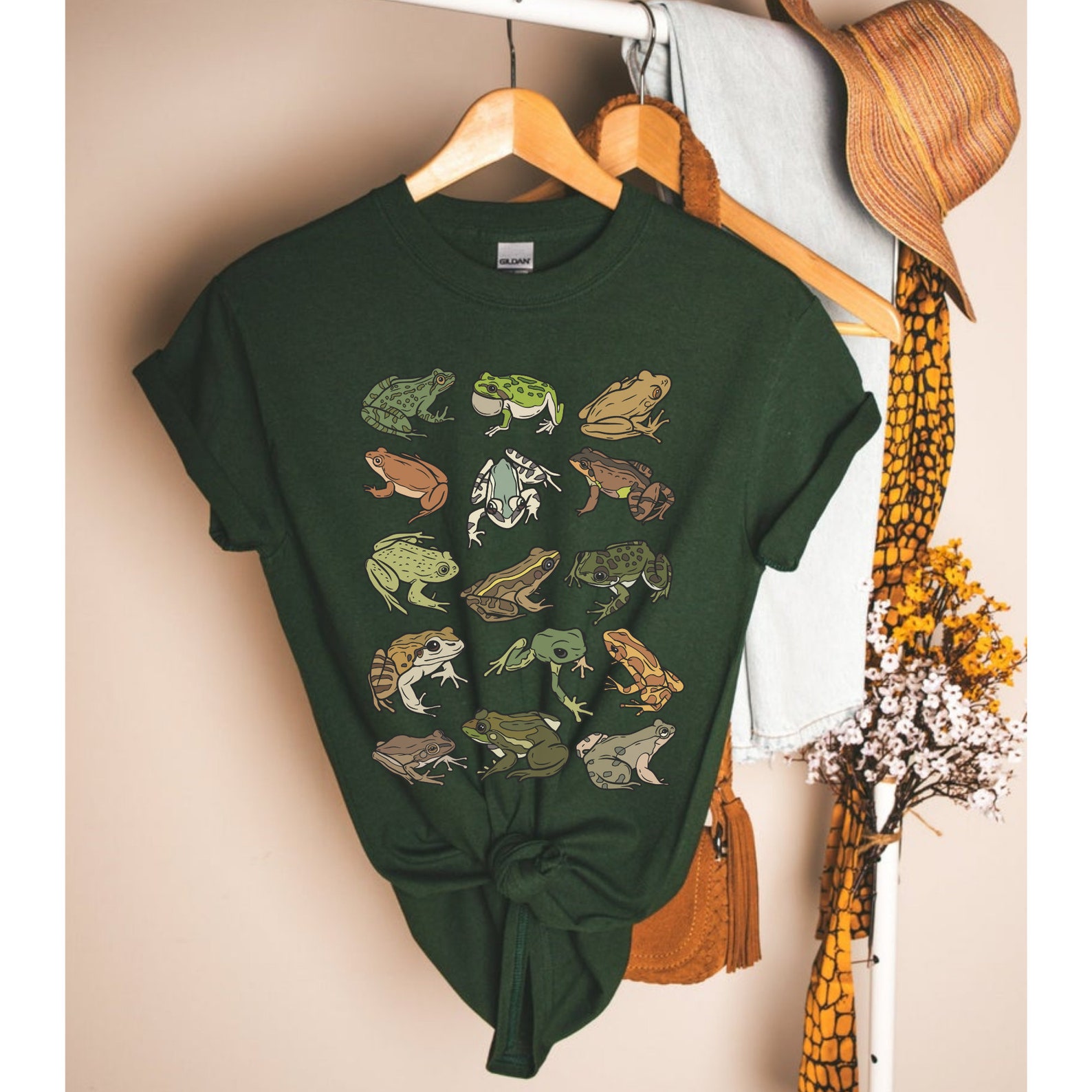 Cute Frog Shirt - Goblincore Clothing Frog and Toad Shirt Grunge Shirt ...