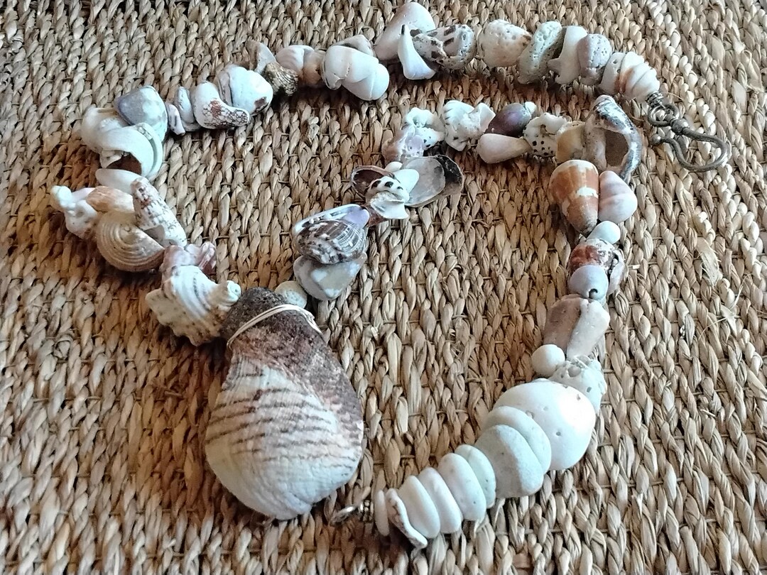Shell Lei Made in Hawaii - Etsy