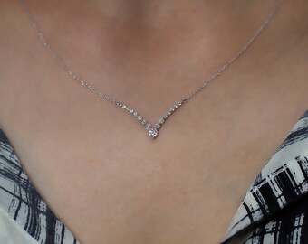 Solid Gold V Shaped Necklace - Etsy