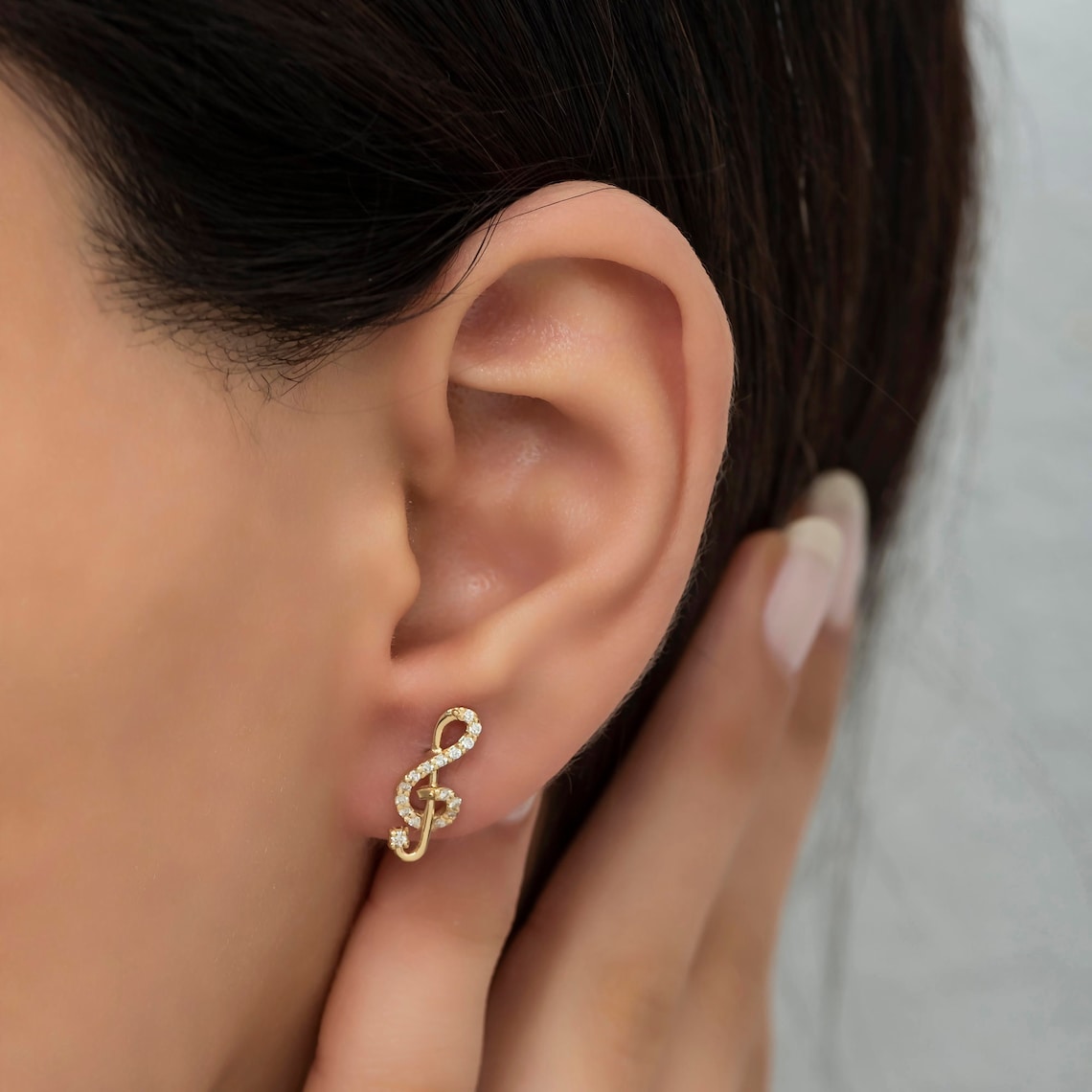 14K Gold Diamond Treble Clef Earring/ Gold Treble Clef Studs/ - Etsy
