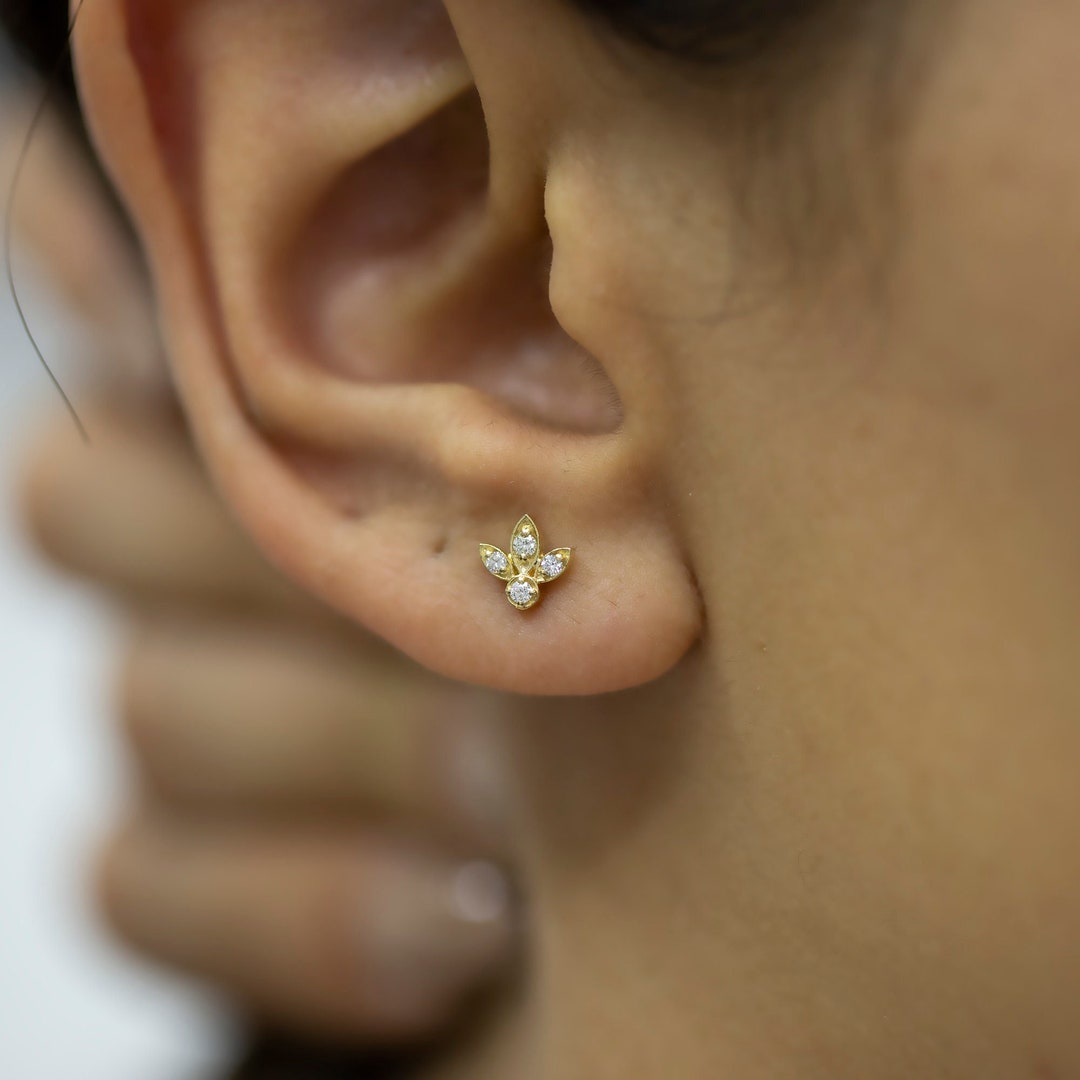 14K Gold Diamond Lotus Flower Earrings / Gold Lotus Flower - Etsy