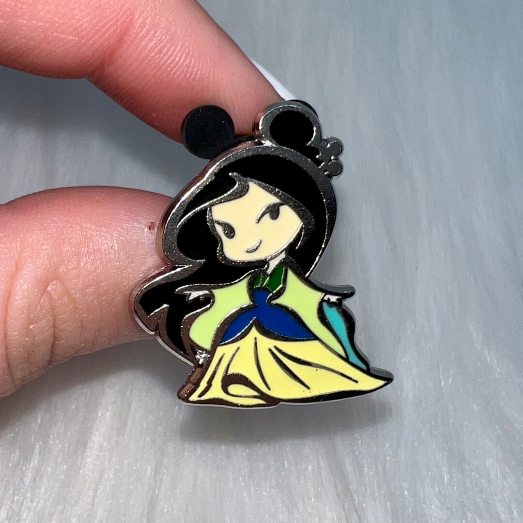 Disney Mulan Pin Stylized Princess Figure Rare Trading Pin Enamel Pin ...