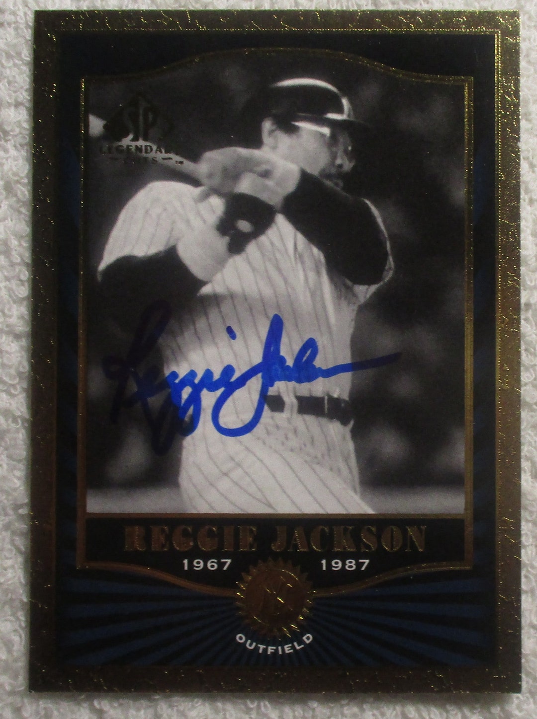 Reggie Jackson Legendary Cuts Autographed Card Yankees No COA - Etsy