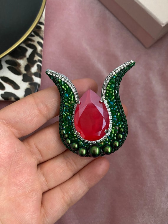 Beaded Tulip Brooch Embroidered Design Pin Ottoman Tulip Hurrem Brooch Red Tulip Jewelry Gift for Mom Brooches by Rain Turkish Style Etsy