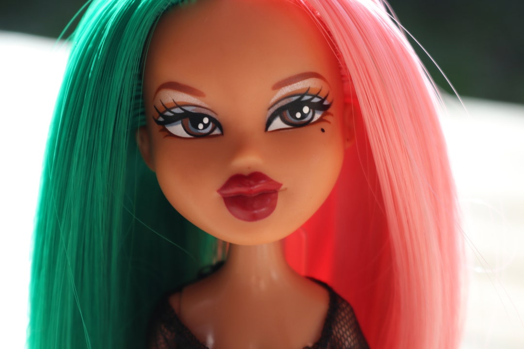 Bratz CUSTOM Doll Ooak One of a Kind Reroot Funk Out Yasmin With Outfit ...