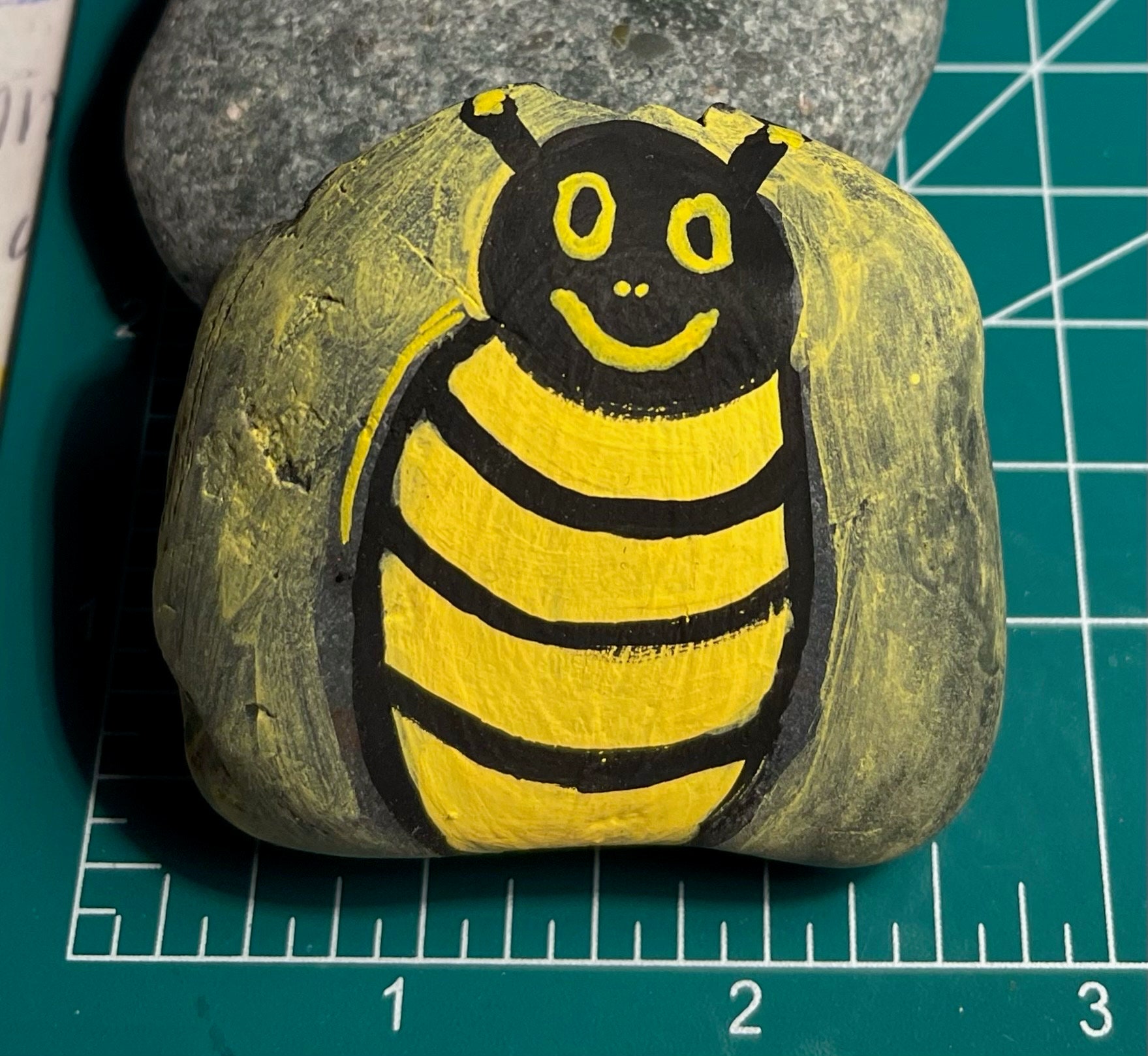 Bumble Bee Painted Garden Rock - Etsy