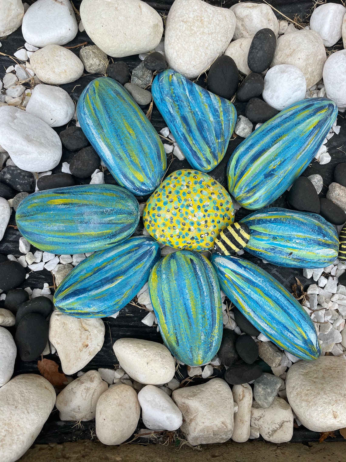 Blue Rock Garden Flowers - Etsy