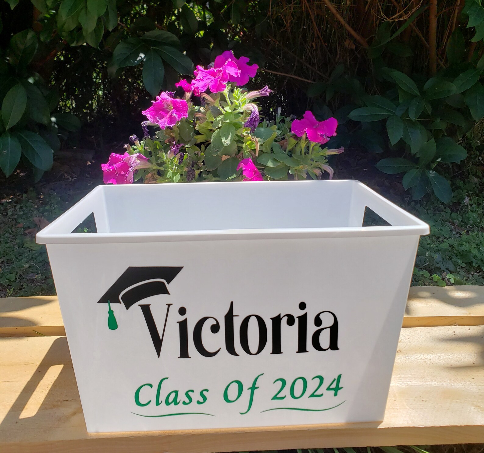 Personalized Graduation Basket, Custom Class of 2025 Bucket, Grad Gift ...
