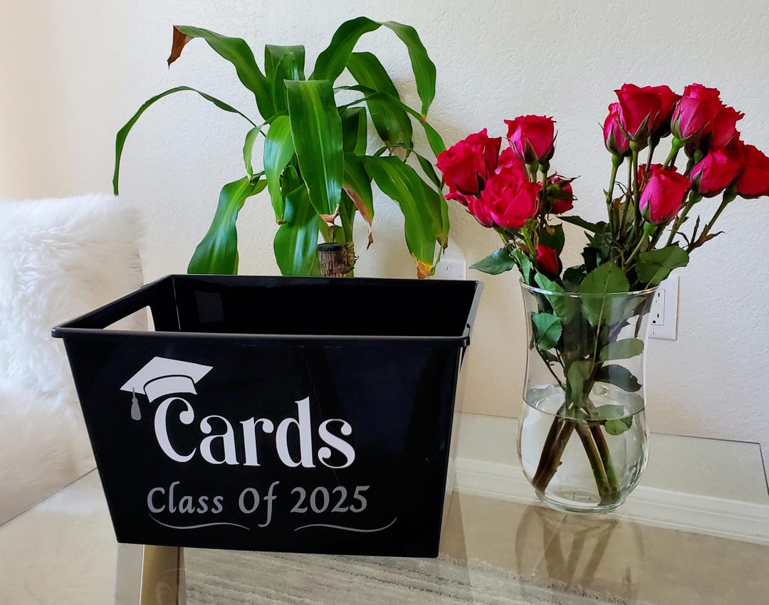 Personalized Graduation Basket, Custom Class of 2025 Bucket, Grad Gift ...