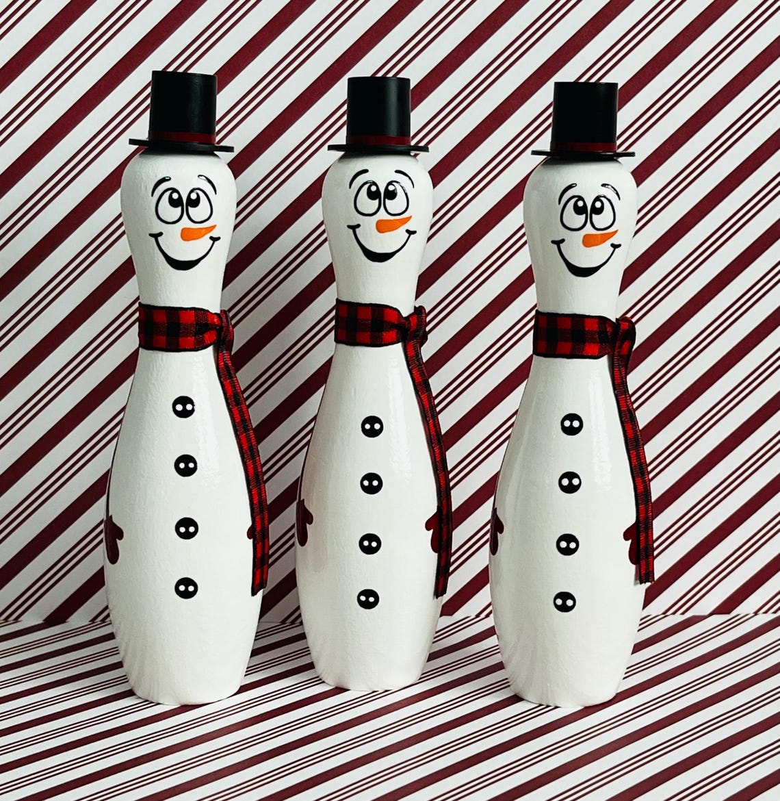 Mini Bowling Pin Snowman, Painted Wooden Snowman - Etsy