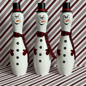 Mini Bowling Pin Snowman, Painted Wooden Snowman - Etsy